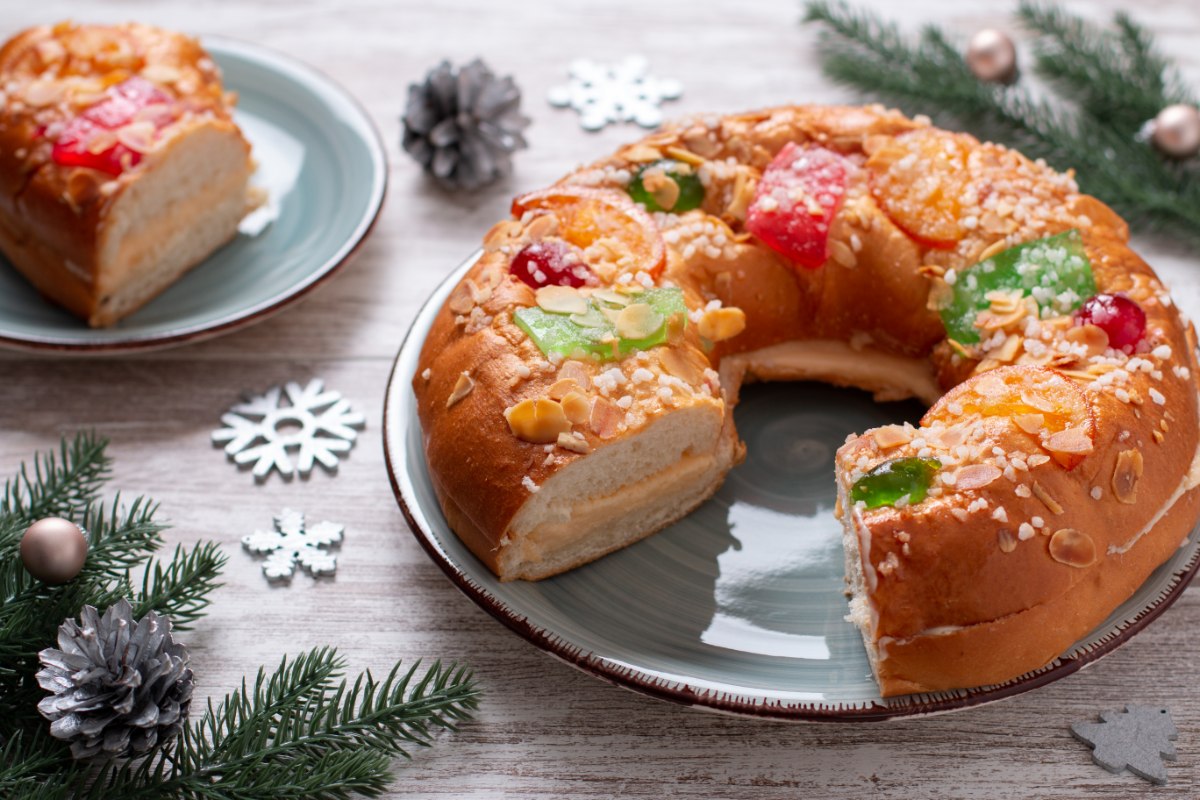 Different Types of Christmas Cakes from Around the World